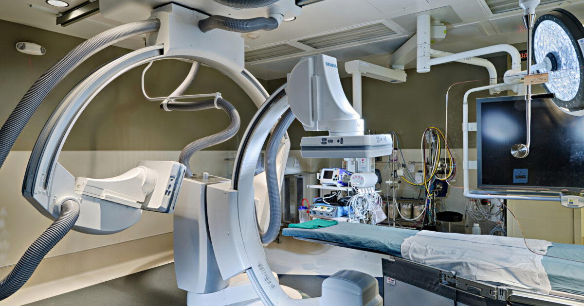 area, equipment, room, operating, control, sub-sterile,… | Quiring